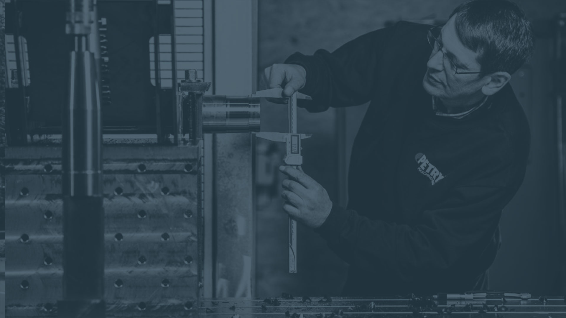 Company profile - Heinz Petry Maschinenbau GmbH